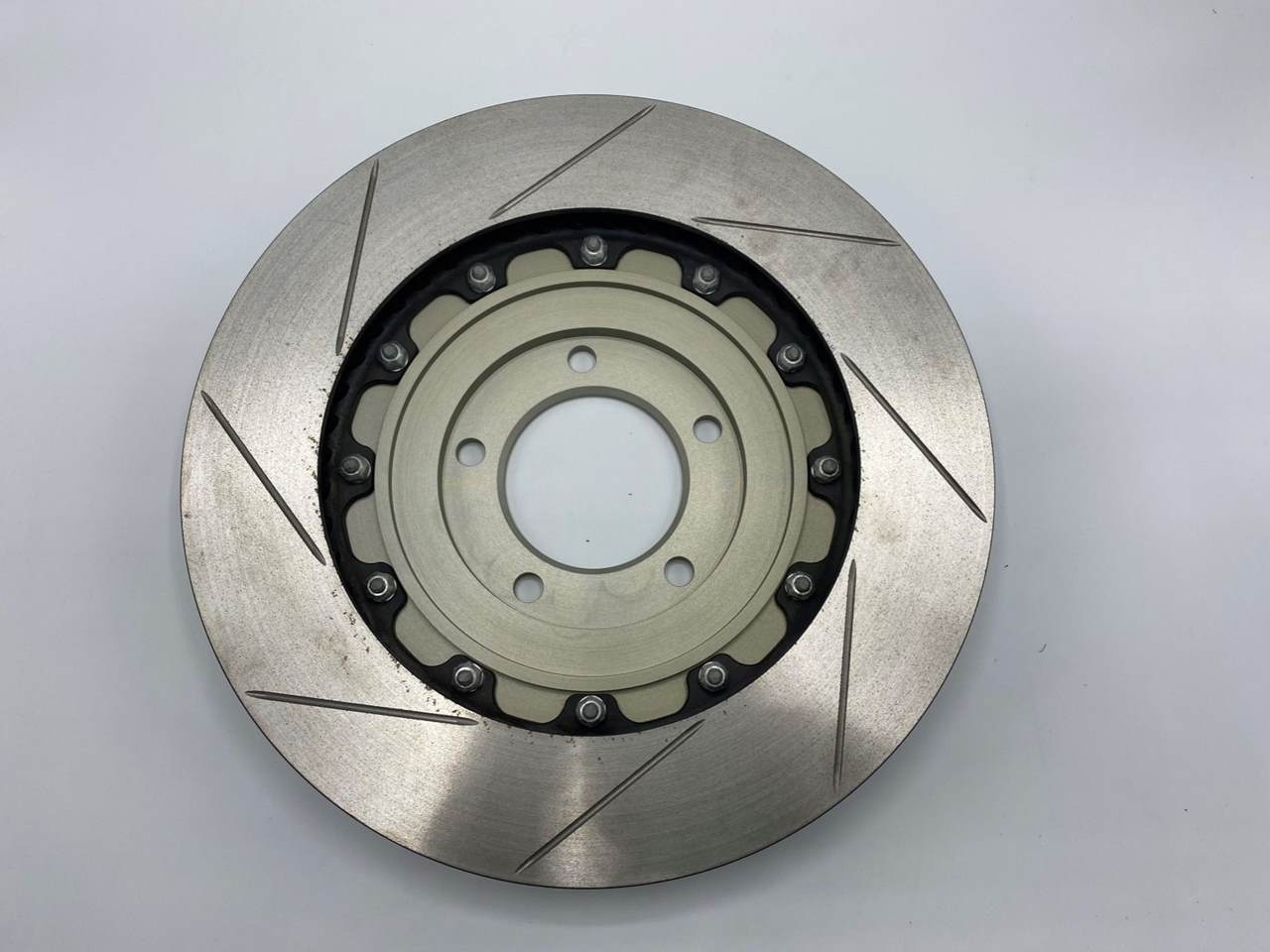 Ferrari F40 upgraded front discs - Brakes - Parts - Servicing - DK ...