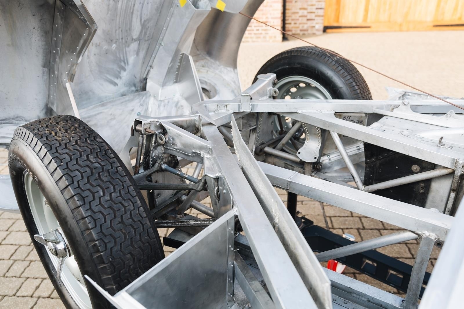 Jaguar D-type - Restoration - DK Engineering